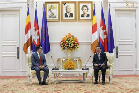 សម្តេចអគ្គមហាសេនាបតីតេជោ ហ៊ុន សែន នាយករដ្ឋមន្ត្រី នៃព្រះរាជាណាចក្រកម្ពុជា បានសូមឱ្យសិង្ហបុរី