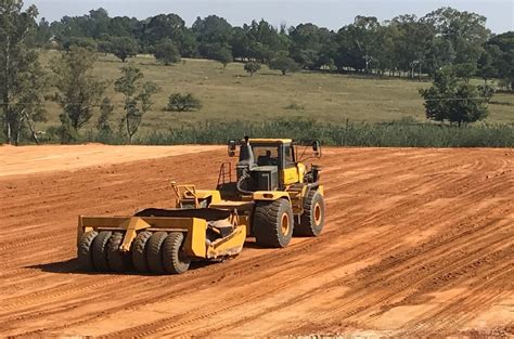 سوالات متداول درباره تسطیح اراضی رسام جی پی اس فروشگاه تجهیزات تسطیح لیزری زمین، تسطیح