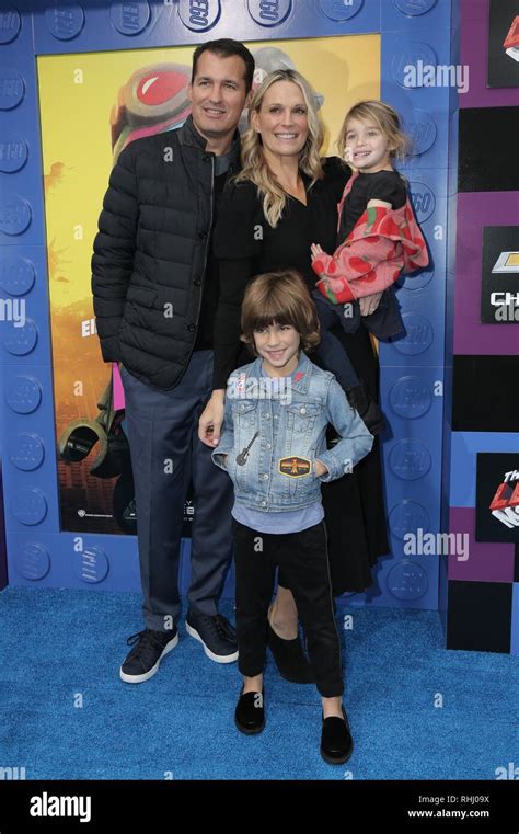 California Usa 2nd Feb 2019 Scott Stuber Molly Sims Brooks Alan Stuber Scarlett May Stuber