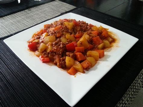 Pork Giniling Filipino Dish At Alyssa Wales Blog
