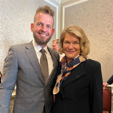 Cynthia Lummis Member Of The Us Senate Banking Committee With