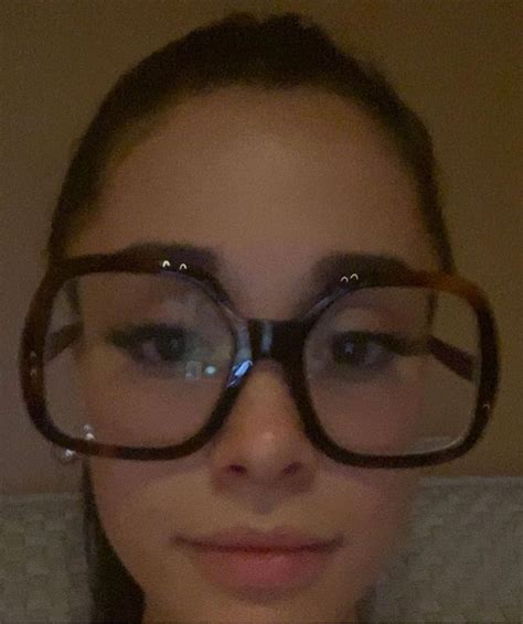 Pin By U UFE F On Ariana Grande Ariana Glasses