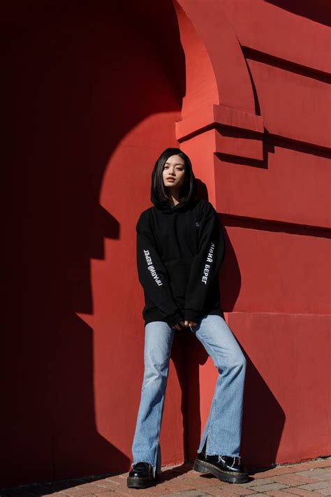 ХУДІ ЧОРНИЙ ЛІВИЙ ПРАВИЙ БЕРЕГ And КАШТАН Support By Poustovit