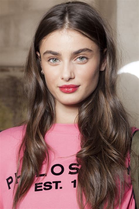 Taylor Marie Hill Cortes De Cabello Corto Peinados Peinado Fácil