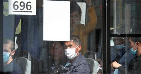 С начала года в Минтруда КР за помощью обратились 4 7 тысяч трудовых мигрантов из России