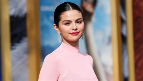 Selena Gomez Marks Her 32nd Birthday With This Achievement