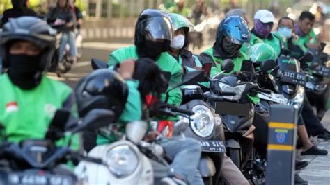 Driver Ojol Maxim Tak Dapat THR, Bagaimana Gojek, Grab, dan inDrive?