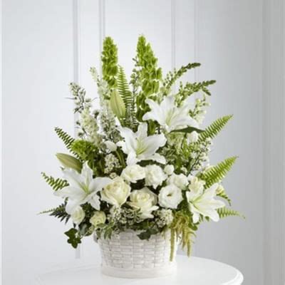 Buysend In Our Thoughts Arrangement Online Igp Id1358594