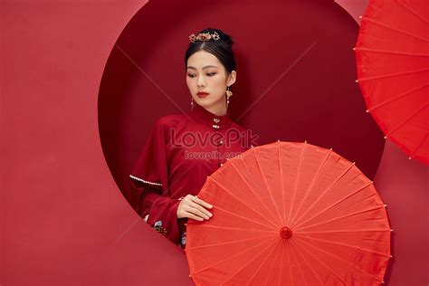 전통 의상을 입은 여성 이미지 사진 무료 다운로드 Lovepik