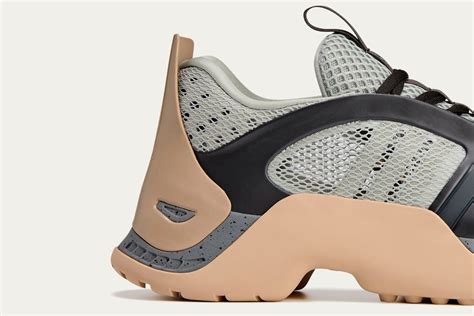 Yeezy Alum Dingyun Zhang Is Finally Selling Clothes