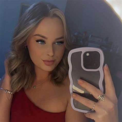 Nicole Mitchell Nicolemitchxo • Threads Say More