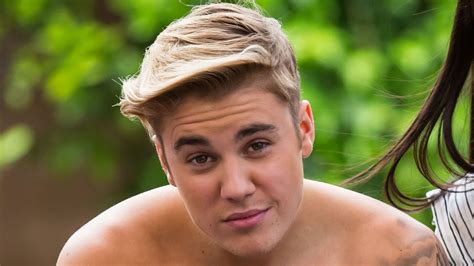 Justin Bieber On Those Penis Pics Theres Something He Really Wants