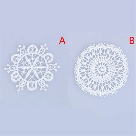 새로운 1 12 스케일 미니어처 가구 장식 흰색 뜨개질 테이블 플레이스 매트 인형 집 생활 장면 모델 장난감 역할 놀이