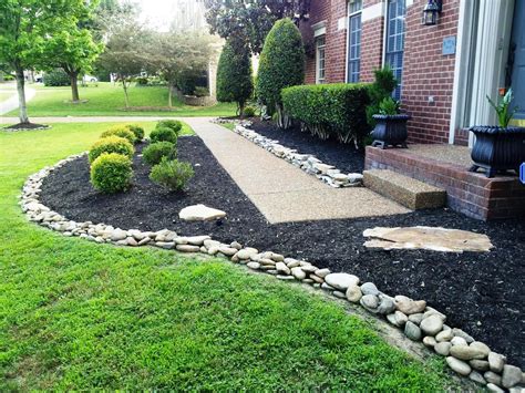 Quick Easy Front Yard Landscaping Ideas With Rocks And Mulch