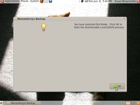 Make Your Own Ubuntu Remix With Remastersys