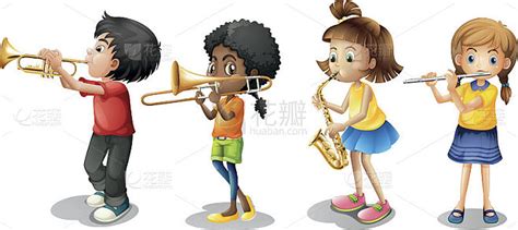 弹奏乐器的孩子
