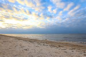 Steve Harveys 2 Siblings All About His Sisters Pauline And Mona Harvey