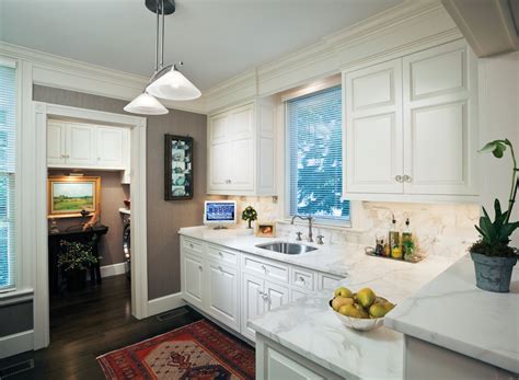 Cape Style Kitchen Ideas For Timeless Coastal Charm