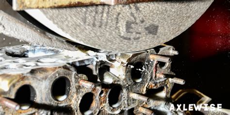 how do i know if my engine block is cracked [ causes and fix]