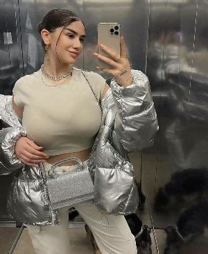 Theutic Elevator Porn Pics And Xxx Videos Reddit Nsfw