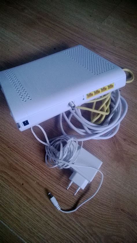 Valokuitu Modem Sagecom Model Fst 3686 V2 Tori