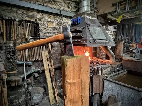 Classes | Middle Row Forge