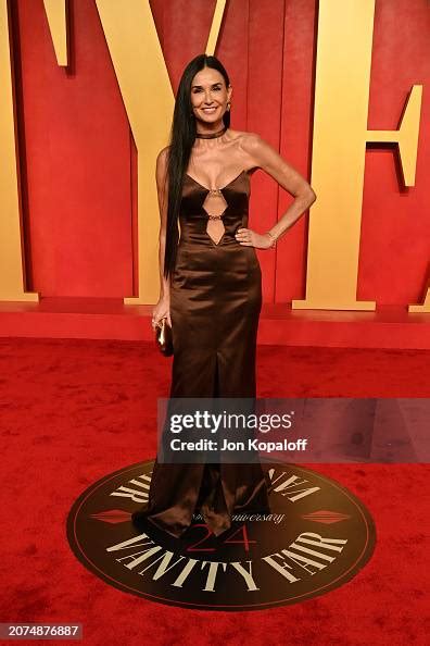 Demi Moore Attends The 2024 Vanity Fair Oscar Party Hosted By Radhika