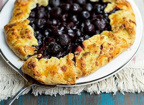 Простой пирог с вишней из песочного теста Recipe Blueberry Galette Galette Recipe Food