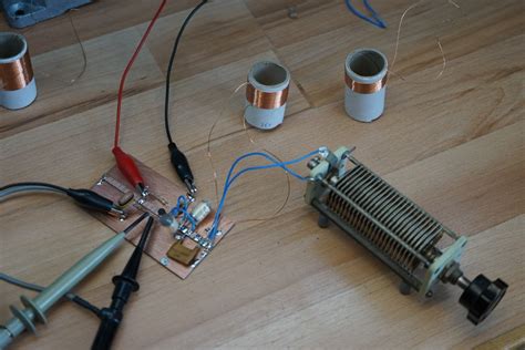 Need Help Interpreting An Old Circuit Diagram Transistor And RF Transformer Page