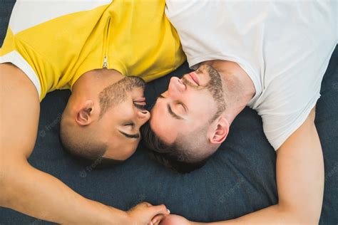 Download Free Gay Latino Couple Shoot Wallpaper