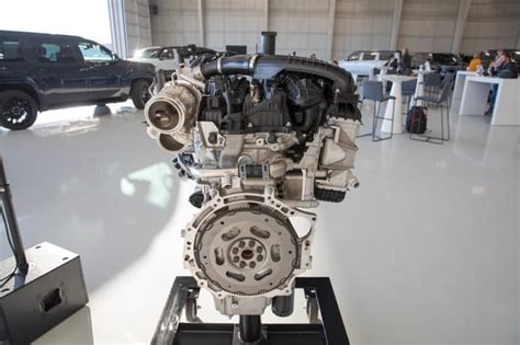 First Drive Testing Stellantis New Twin Turbo Hurricane Inline Sixes In The Jeep Wagoneer And