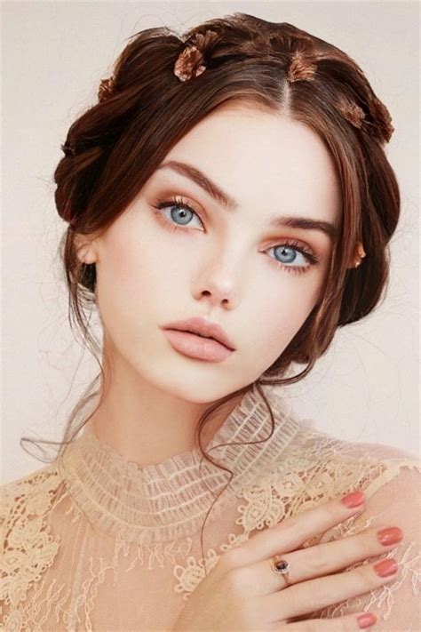 Most Beautiful Eyes Cute Beauty Beauty Women Cottagecore Hair