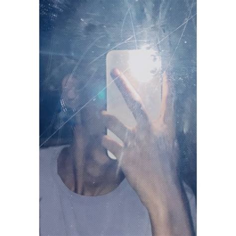 পড়িলে বই আলোকিত হই না পড়িলে বই অন্ধকারে রই🙂