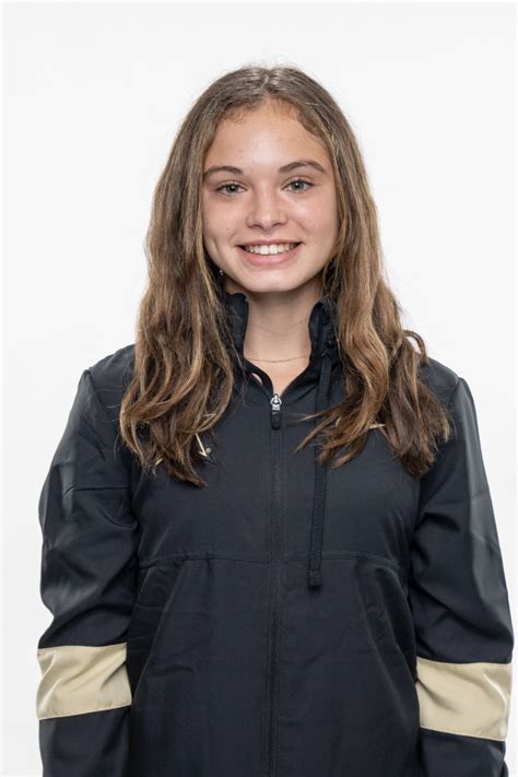 Julia Rosenberg Distance Vanderbilt Commodores Nil Profile Opendorse