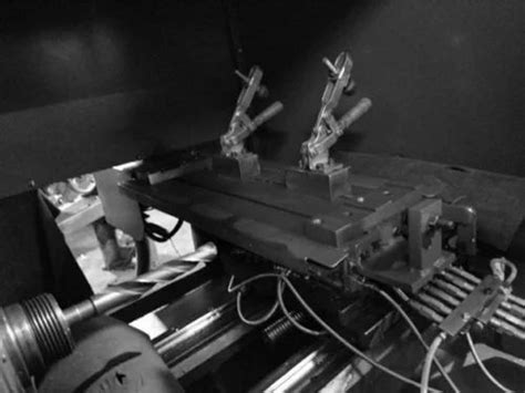 Cnc Retrofit Lathe Machine Maximum Turning Length 400 Mm Maximum Turning Diameter 1000 Mm At