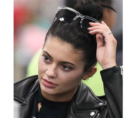 25 Most Popular Kylie Jenner No Makeup Photos 2022 Fabbon