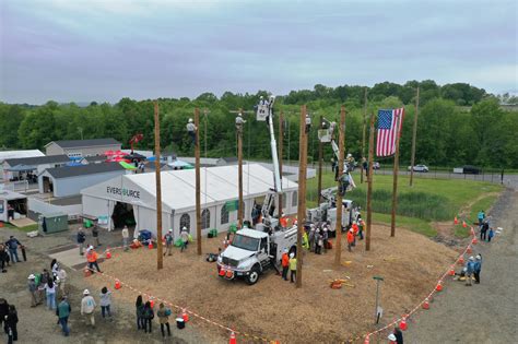 Eversource Energy A Group Of Eversource Employees Attended Yesterdays 23rd Empowerment