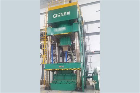 ประเทศจีนผู้ผลิตและจำหน่ายเครื่องอัดไฮดรอลิก โรงงาน เครื่องจักรเจียงตง