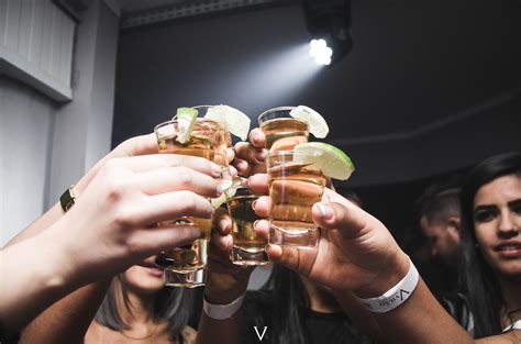 Nejlepší alkoholové hry - Destilera.cz