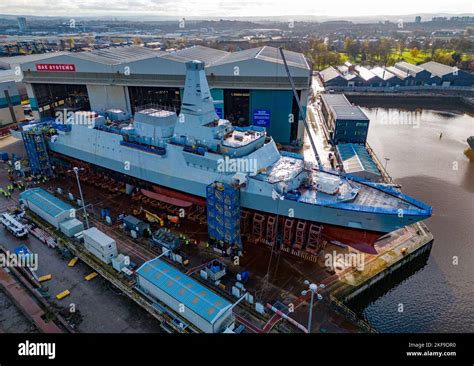 Blick Auf Das Unter U Boot Schiff Hms Glasgow Type 26 Das In Der Bae