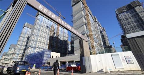 전셋값 13억→6억 반토막…개포 집주인들 공포 커진 이유 [김은정의 클릭 부동산]