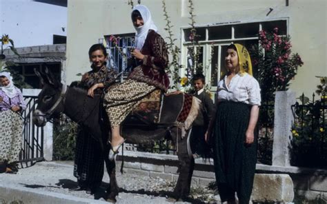 Veronika Gervers Research Fellowship In Textiles And Fashion History