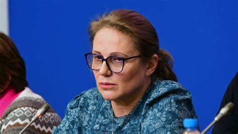 Д р Цветеслава Гълъбова Кой и защо разпореди показването с име и лице на уязвим човек психично