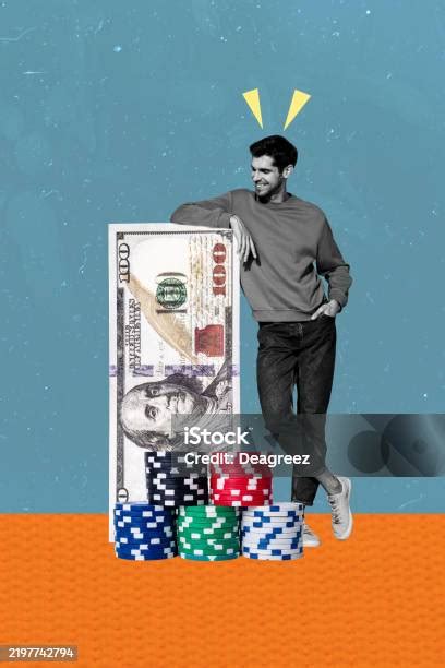 남자의 복합 사진 콜라주 승리 달러 지폐 수입 상금 승리 게임 포커 칩 내기 위험 도박 페인트 배경에 고립되어 있습니다 25
