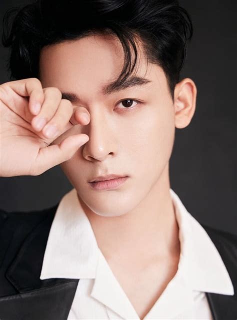 《錦繡安寧》張晚意6件事：曾學過美聲、出道至今零負評，和楊紫組成「電瓶車兄妹」！