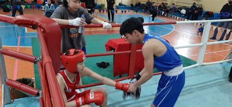 ХАН УУЛ ДҮҮРГИЙН БАГА НАС ӨСВӨР ҮЕИЙН БОКСЫН АВАРГА ШАЛГАРУУЛАХ ТЭМЦЭЭН БОЛЛОО ТАС МН