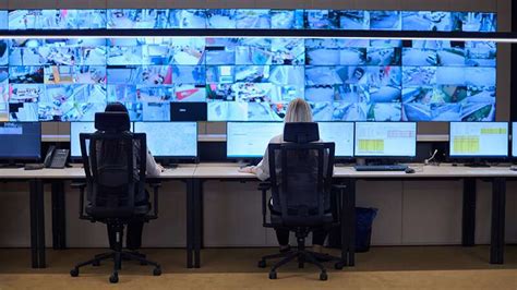 Top 6 Considerations When Choosing A KVM Switch