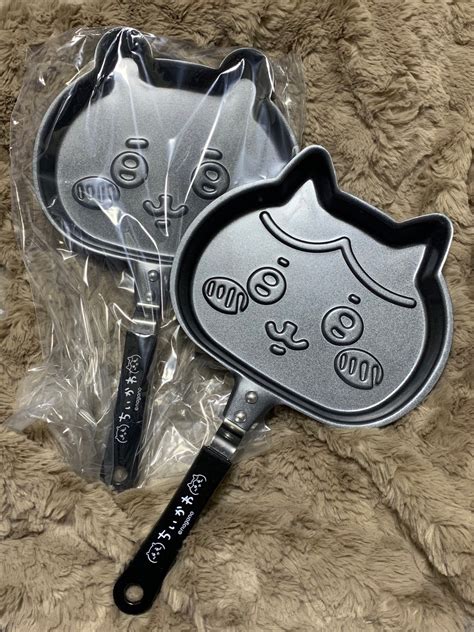 메루카리에서 산 치이카와 팬케이크 팬인데 너무 귀엽죠 콜리colley