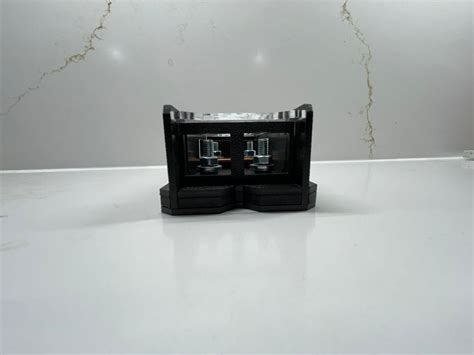 Dual Fuse Distribution Block Evolvesoundsinc