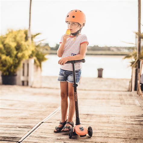 Scoot And Ride Highwaykick 3 Blueberry Led Romobil Trotinet